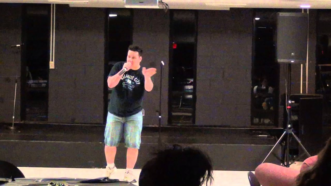 Mike Rossi Does Stand Up - YouTube