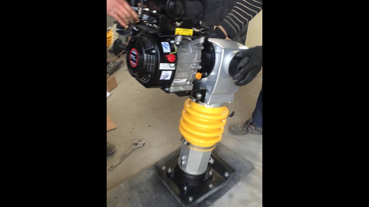 loncin engine tamping rammer - YouTube
