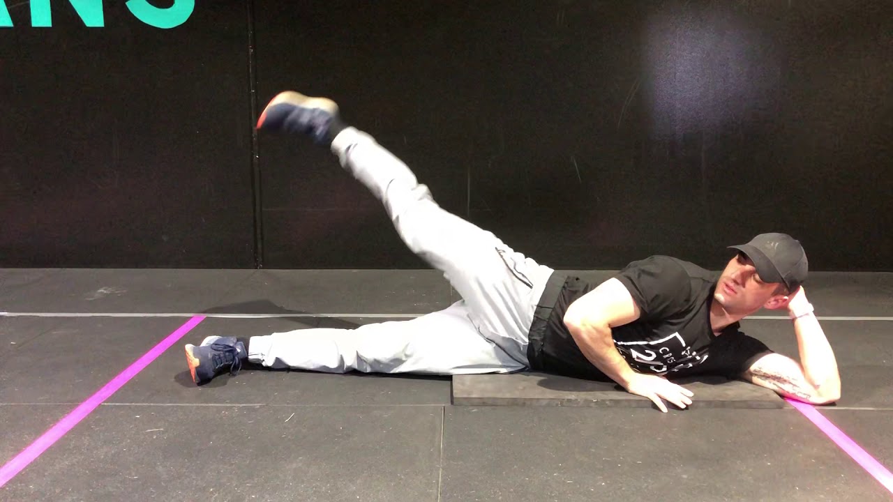 Side Lying Hip Circles - YouTube