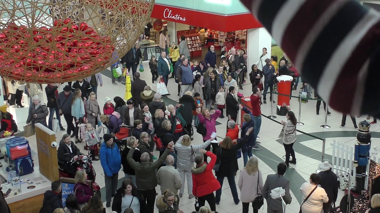 NES Christmas Flashmob 2019 - YouTube