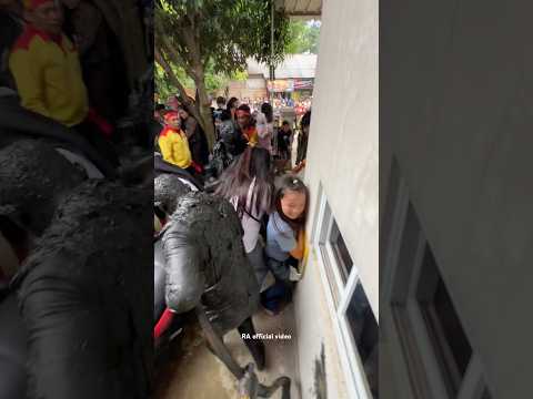 Cewe baju putih kena sama kuda lumping‼️seni benjang mekar budaya