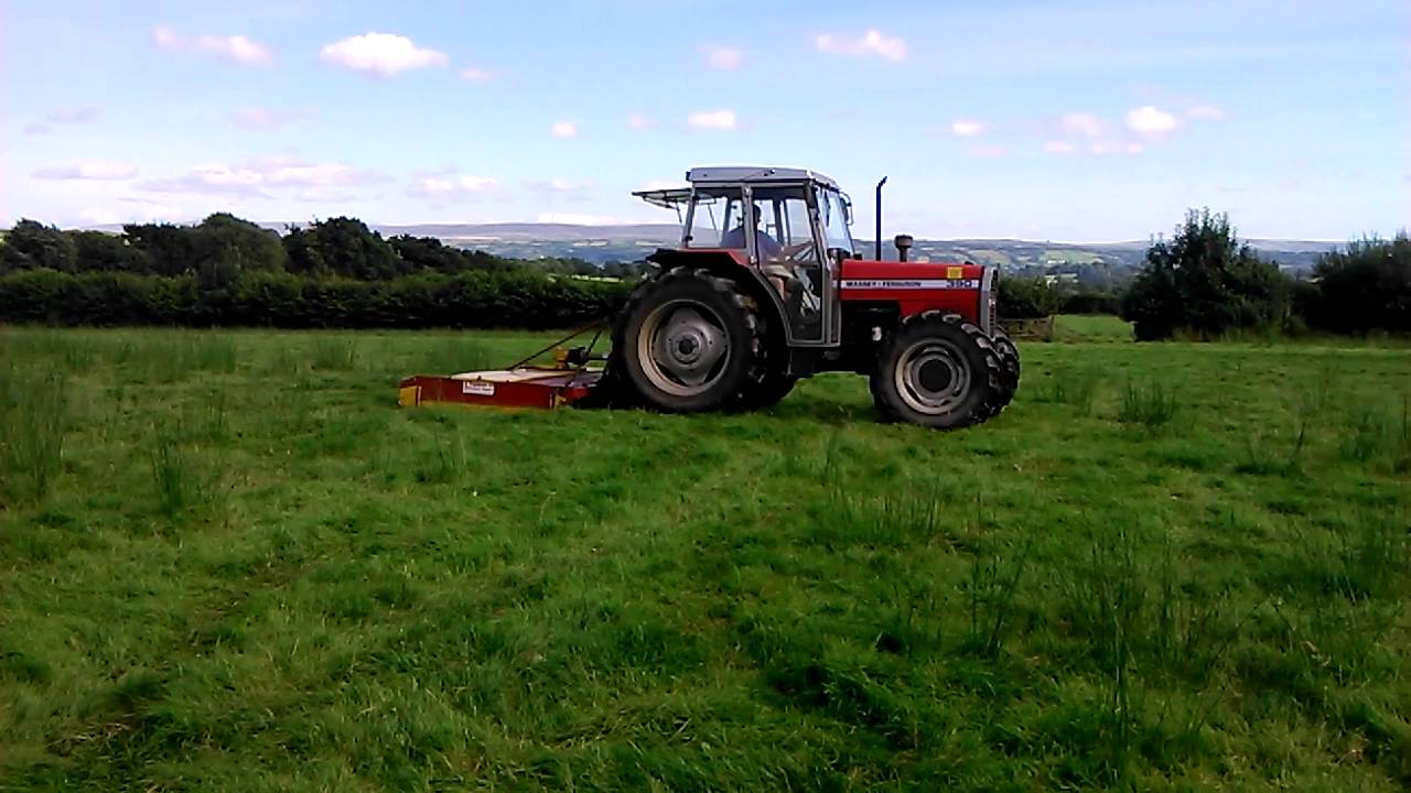 Massey Ferguson 390 & Teagle Topper 8 :- 5th August 2016 - YouTube