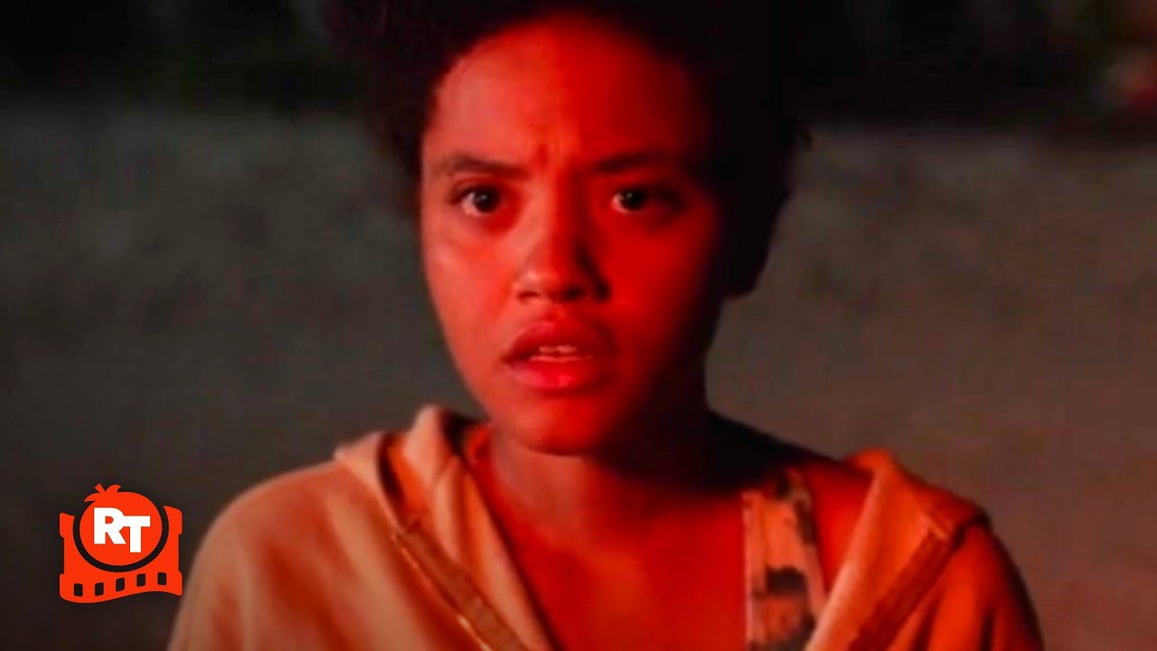 Hunted by a Sea Creature Suspenseful Scene - Sweetheart (2019 ...