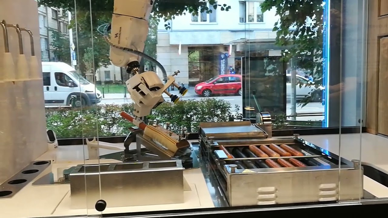 Robo hot-dog - YouTube