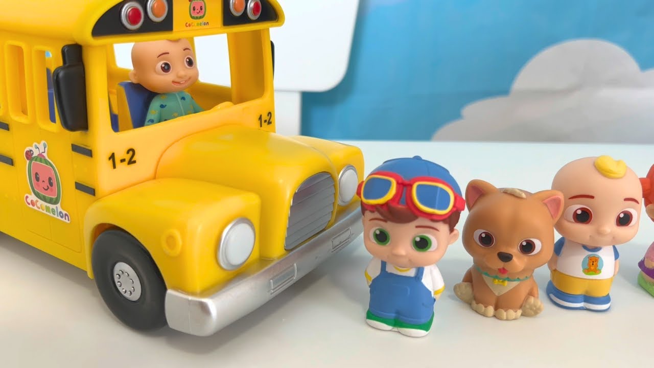 El Increíble Autobús escolar de juguete de CoComelon! Las Ruedas del ...