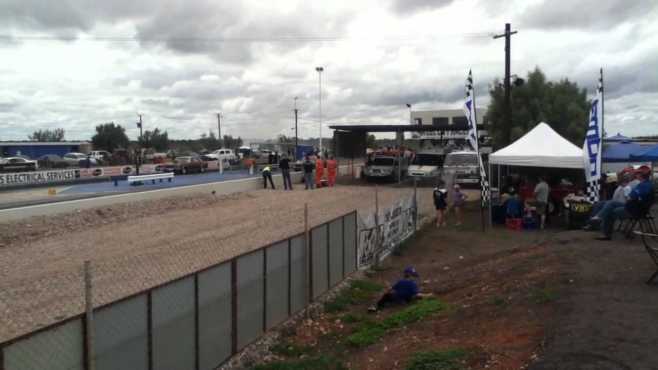 whyalla drags 2011darren grantham - YouTube