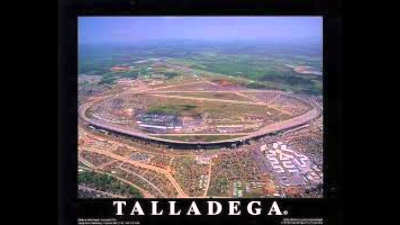 Amish Buggy Racing - YouTube