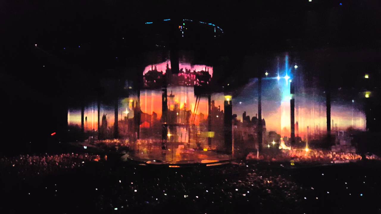 MUSE - Live at MEO Arena, Lisbon, Portugal 02-05-2016 (video 7) - YouTube