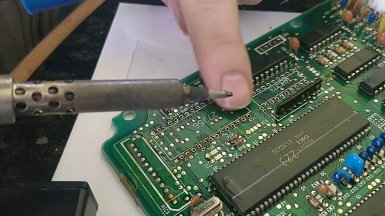 ECU Socketing. - YouTube