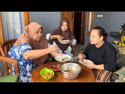 MBAH YI BERCERITA MENGAPA MBAH KUNG TIDAK IKUT DI KENDILAN LAGI - Sarapan pemirsa monggo