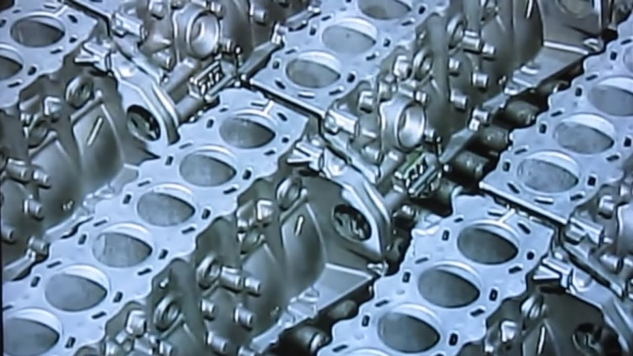 How it's Made: 2JZ Engine | 90s Toyota Japan Factory Production ...