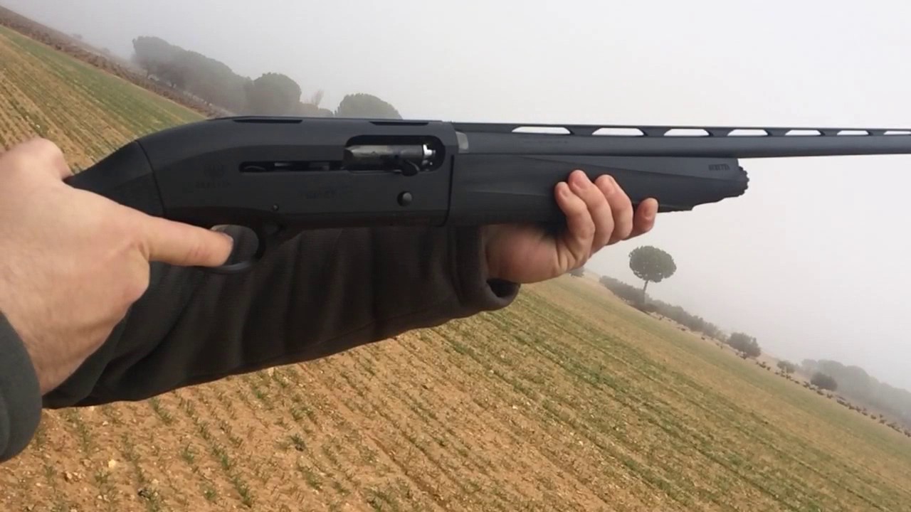 Beretta A400 Lite Synthetic Slow Motion 3 Shotgun - YouTube