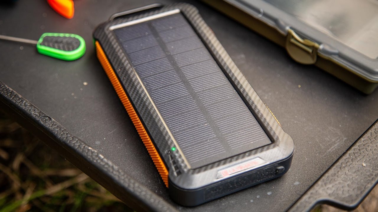Ultimate Explora Solar Power Bank (10.000 mAh) | Your passion, our ...