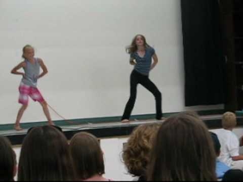 Time warp dance - YouTube