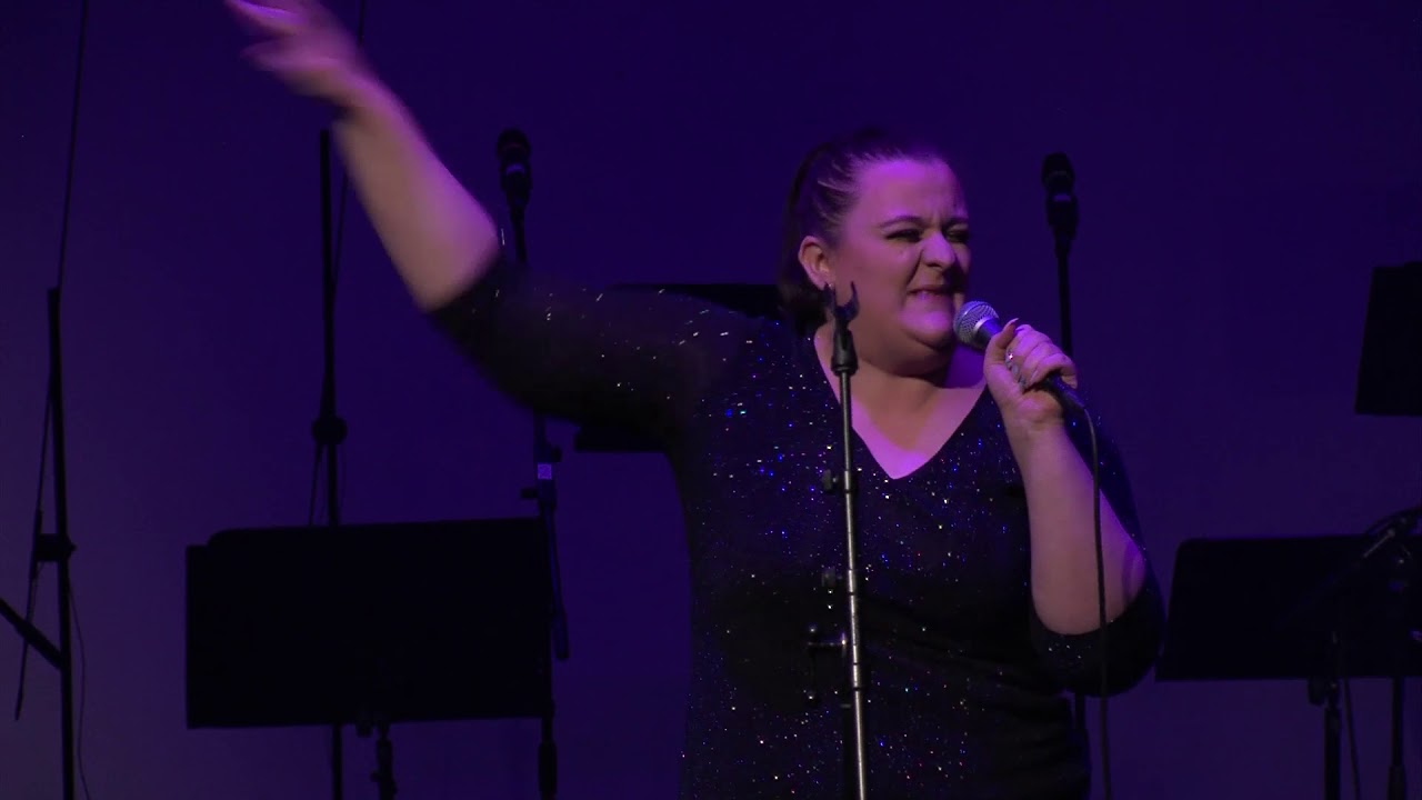 Theme Night #25 - I Will Survive (Sophie Murphy) - YouTube
