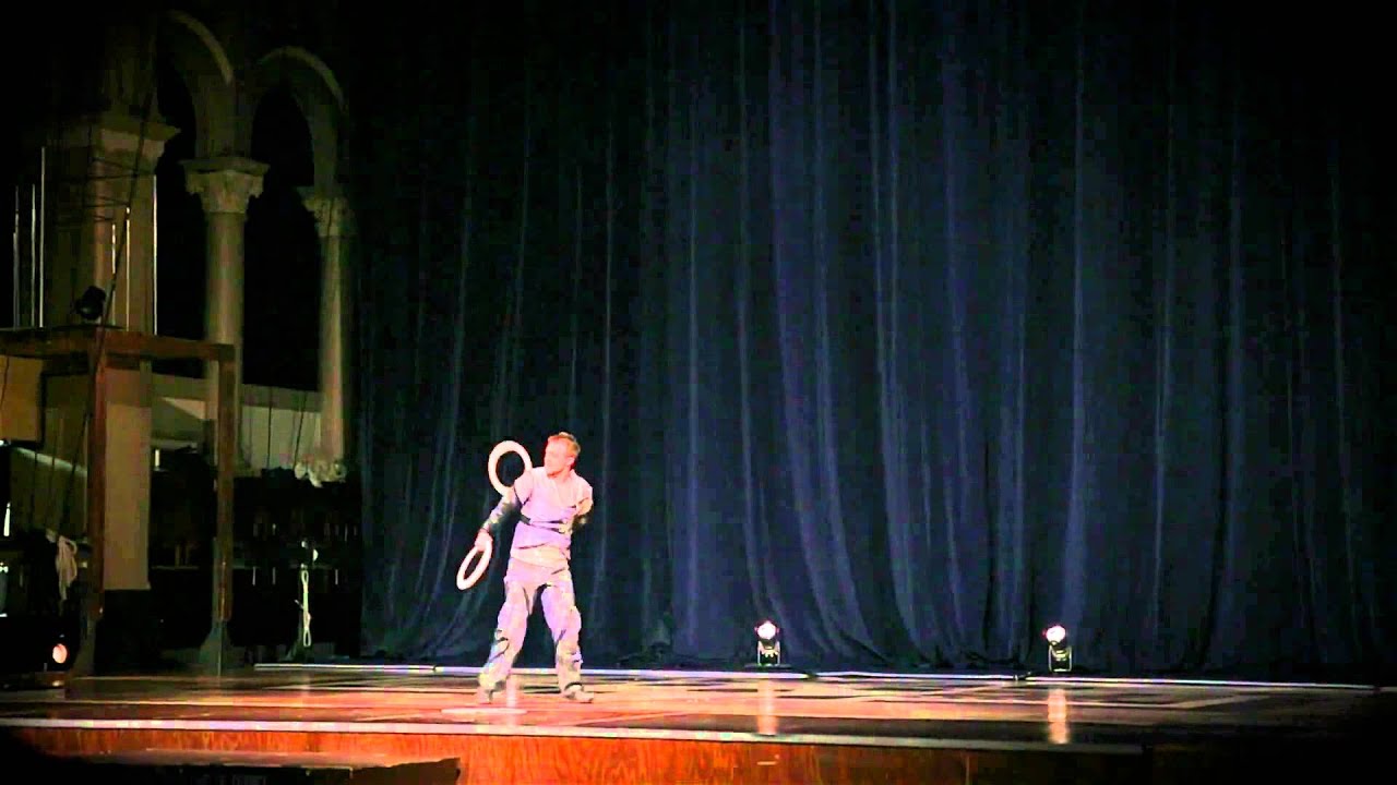 Norbi Ring juggling 2015 - YouTube