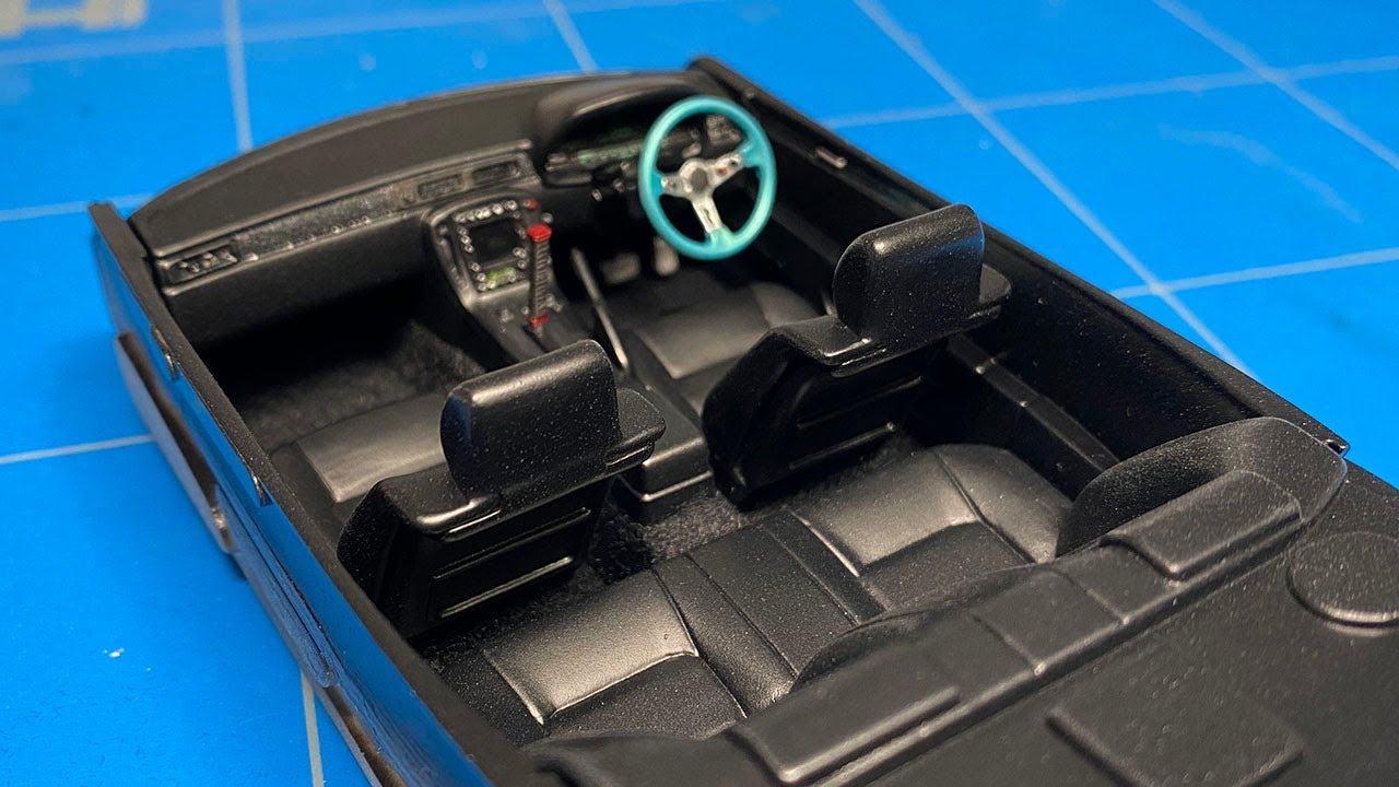 Aoshima: Toyota Soarer JZZ30 Vertex Part 2 Interior and Chassis - YouTube