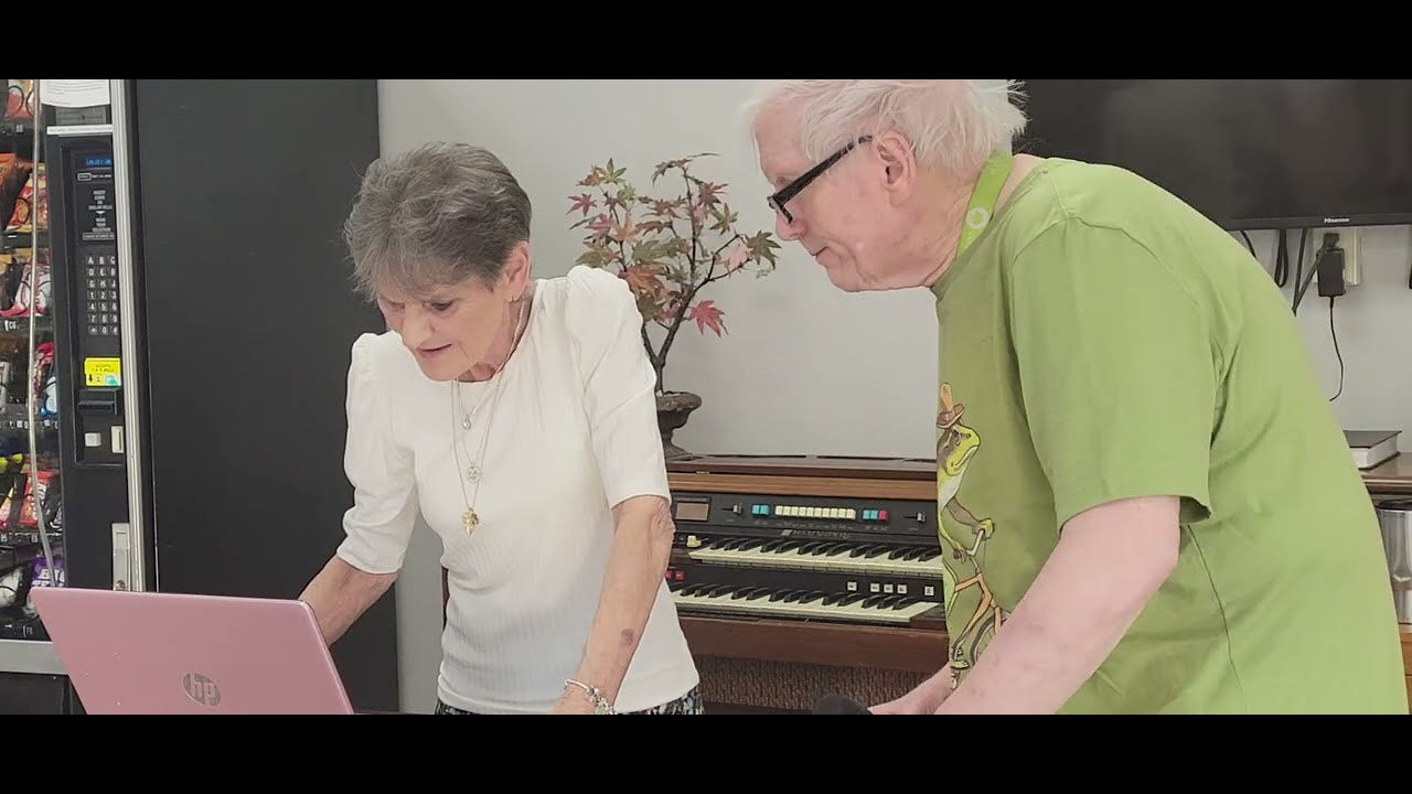 Part One Singers: CB, JC, John and Linda - YouTube