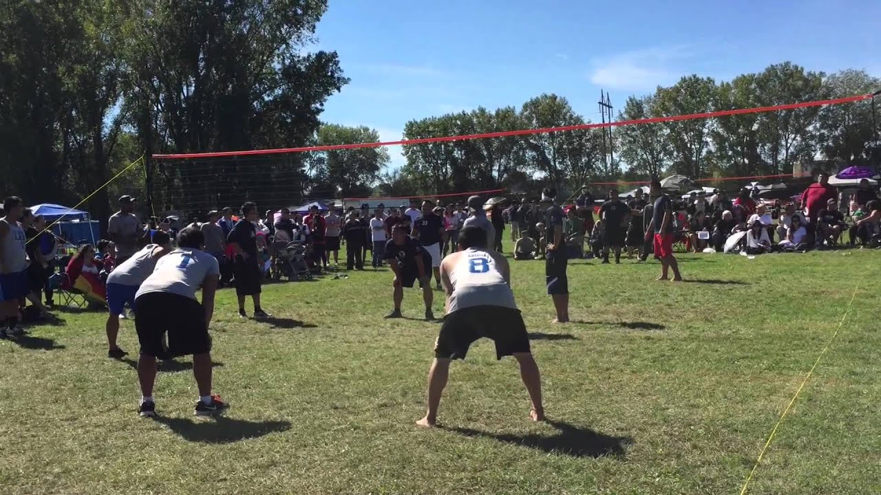 Hmong Volleyball - La Crosse Hmong New Year 2015 - YouTube