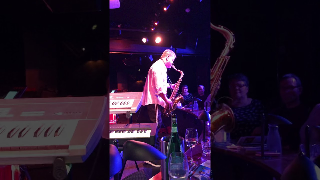 Euge Groove - Slow Jam @Pizza Express Live Holborn London 2019 - YouTube