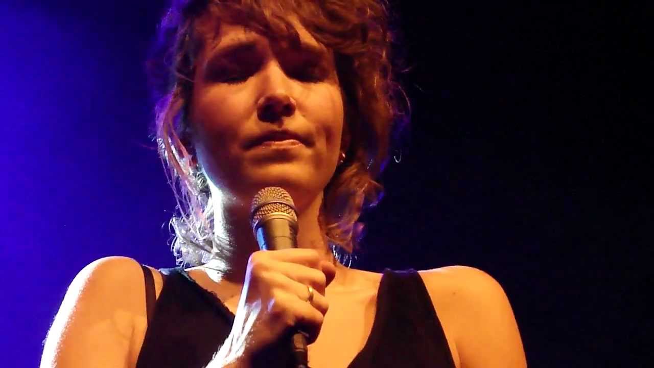 Marike Jager - Traveller / Faster - YouTube