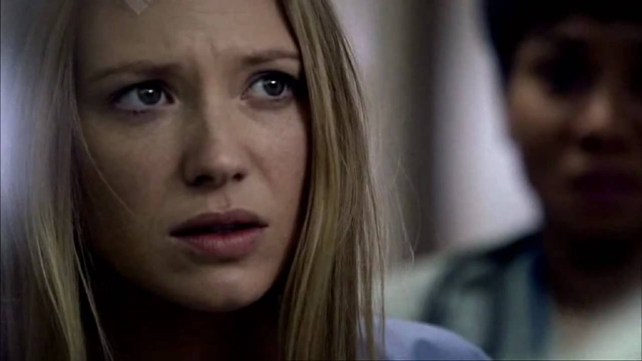 Fringe [ Peter&Olivia - Breathe me] - YouTube