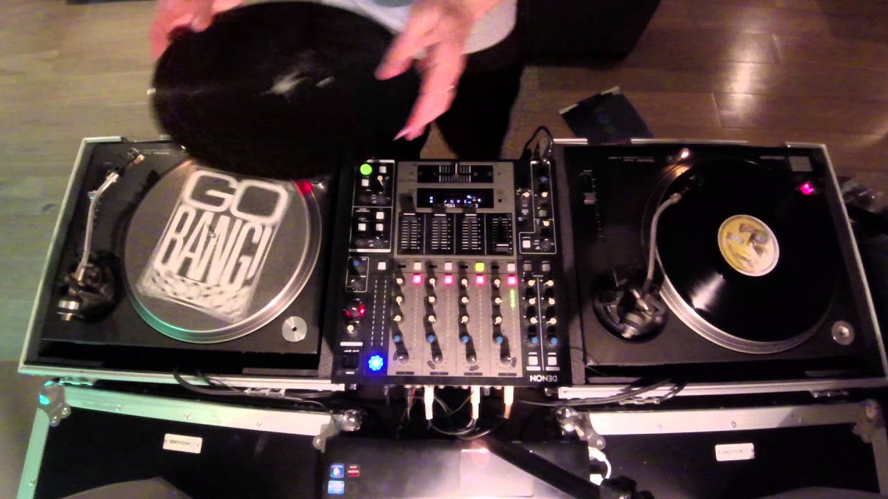 Classic Techno & Oldskool VINYL LIVE SET - YouTube