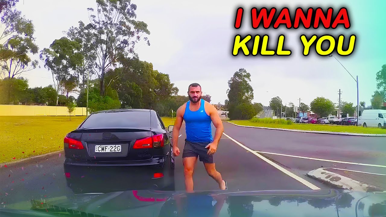 INSANE ROAD RAGE FREAK OUT | ROAD RAGE IN USA - YouTube