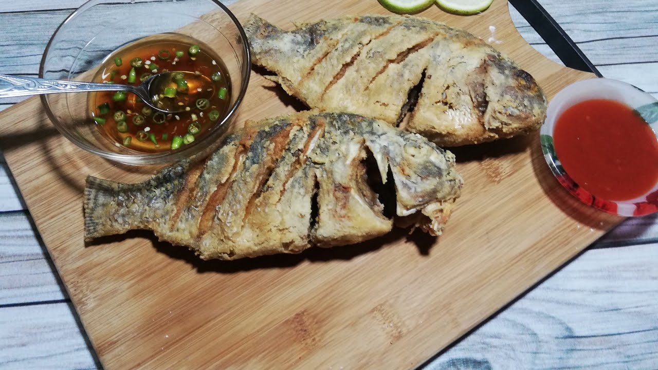 petuk couple inspired Indonesian whole spice fish fry. ইন্দোনেশিয়ান ...