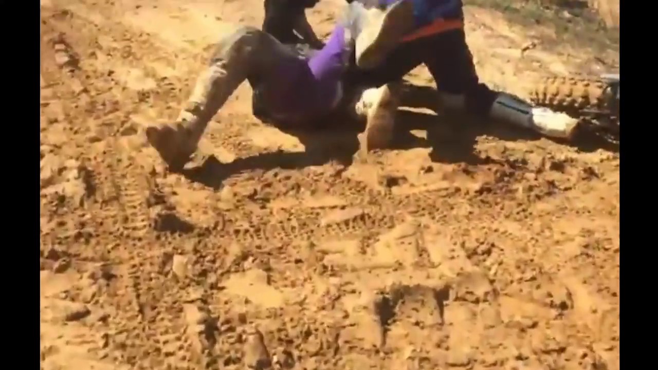 MOTOCROSS FIGHTS - YouTube