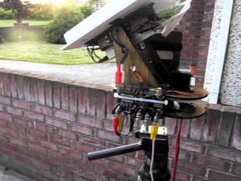 Pan tilt tracker complete.avi - YouTube