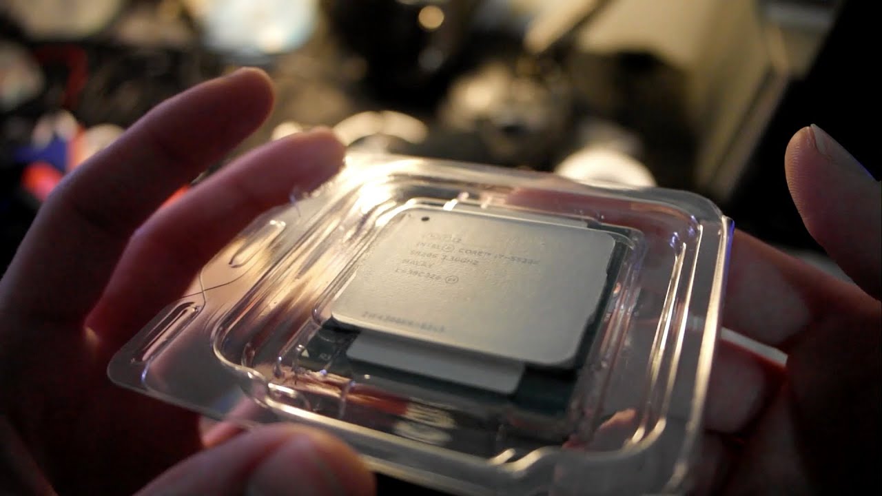 Unboxing: Intel Core i7-5820K - YouTube