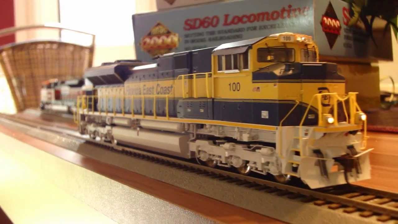 HO review / new Athearn Genesis SD70M-2 FEC w/sound - YouTube