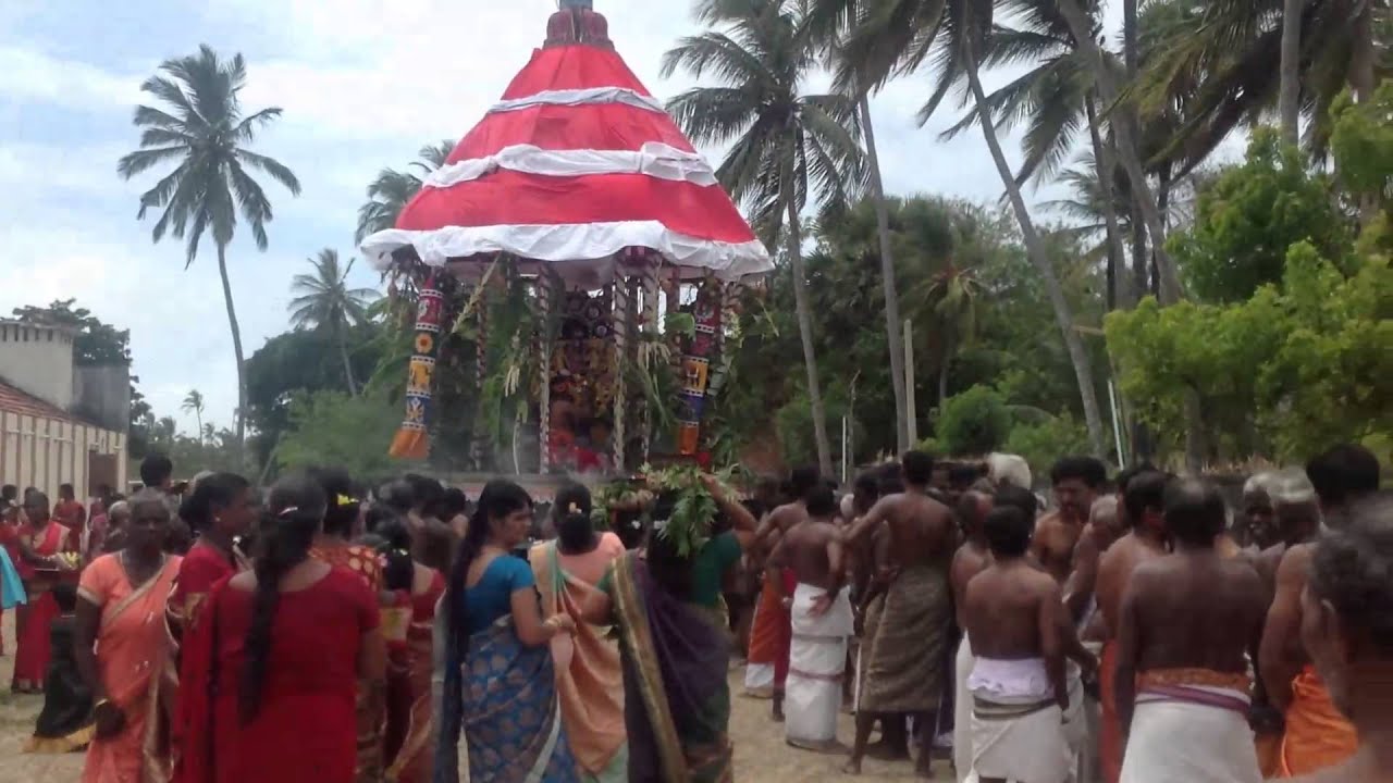 Suruvil - Sri Lanka Iyanar Temple 2013 - YouTube