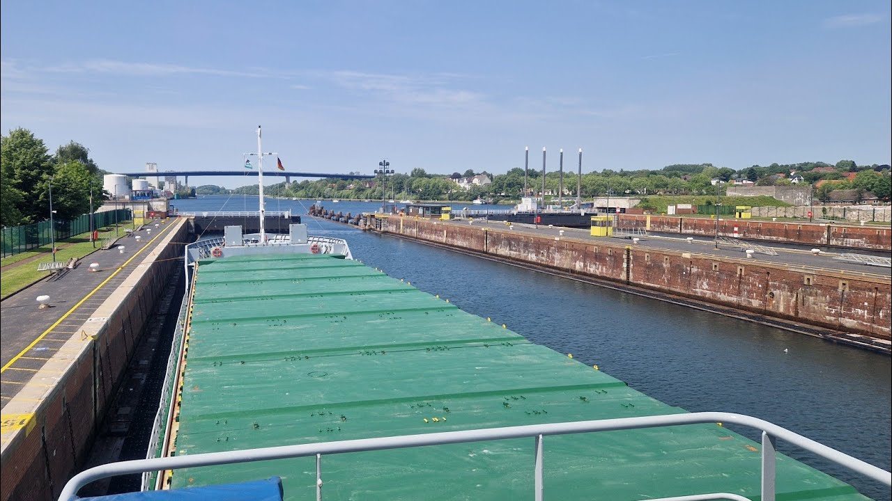 Warten auf Skagenbank - YouTube