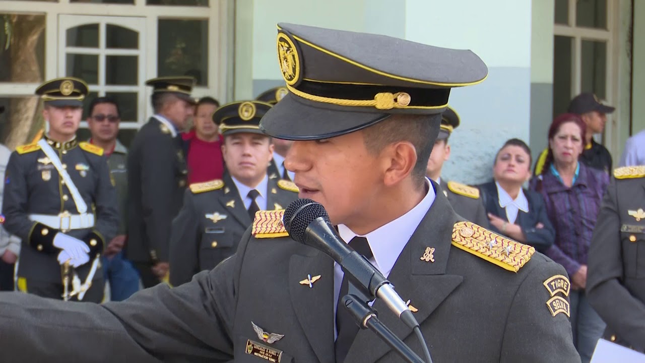 Alcaldesa recibe a cadetes de la ESMIL - YouTube