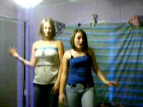 courtnie2me & amanda the big ho video