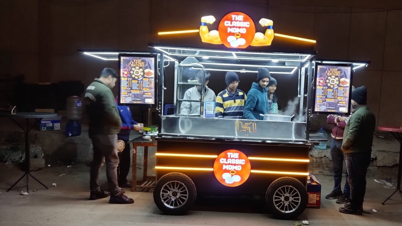 The Classic Momo #handpush #foodcart #momoscart #deepfryer # ...