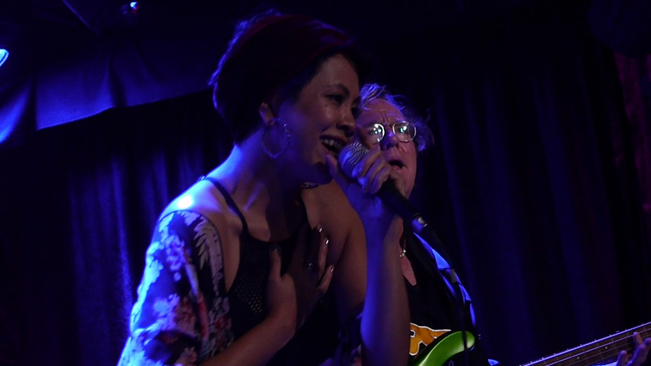 Greg Howe, Live - YouTube