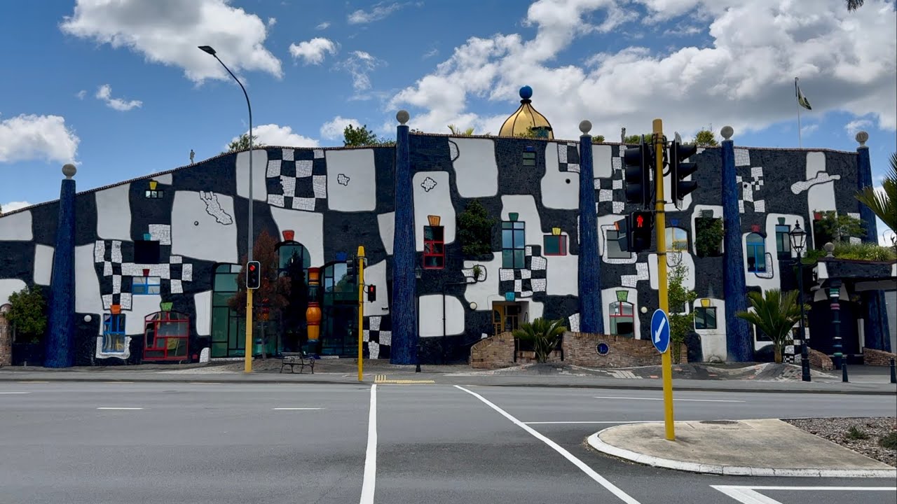 The Most “Gaudí-esque” Art Museum in New Zealand – As if Stepping into ...