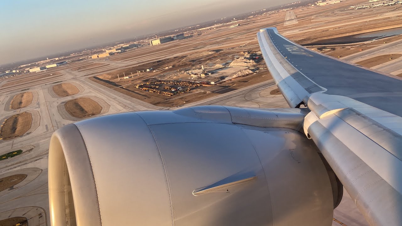 ANA Boeing 777-300ER Powerful Evening Takeoff from Chicago (ORD) - YouTube