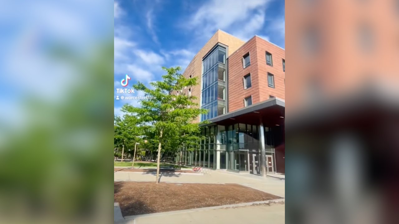 Summer Tours: Worcester State's Residence Halls - YouTube