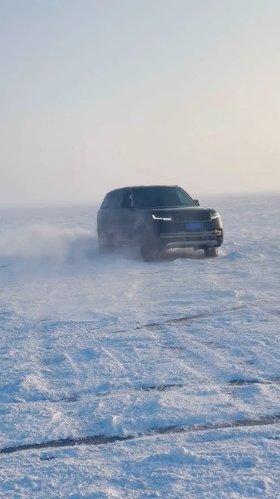 Drifting through the snow like a boss! ️🔥 #SnowDrift #SUVPower # ...