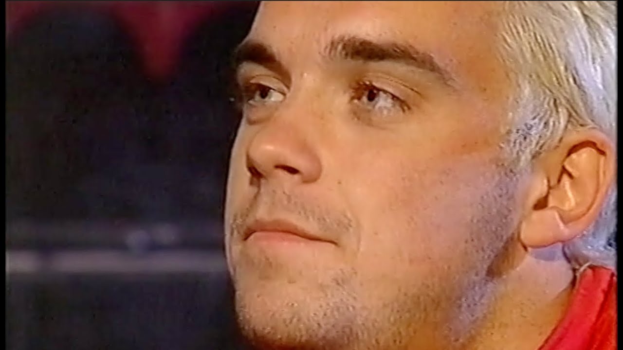 Robbie Williams - Cockle Researcher at Glastonbury 1995 - YouTube