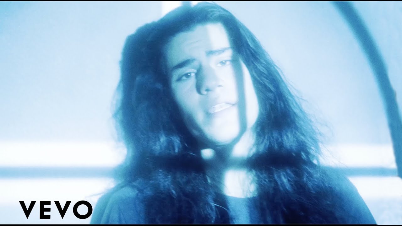 John Michael Howell - INTROVERTED (Official Video) - YouTube