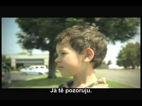 Tati, já tě pozoruju