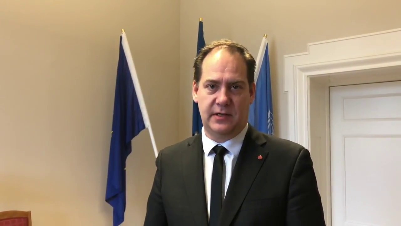 Kenneth G Forslund om EIU s demokratiindex - YouTube