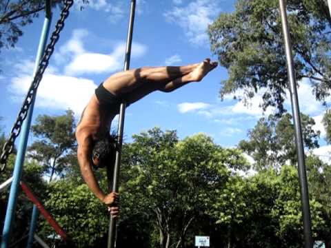 Dante Hernandez Mexico Urban Pole Dance en losViveros - YouTube