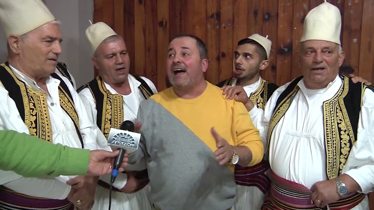 Laberi me lezete, Lush Tahiraj dhe grupi Argjiro - YouTube