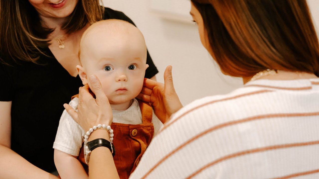 How to Help Your Congested Baby at Home - YouTube